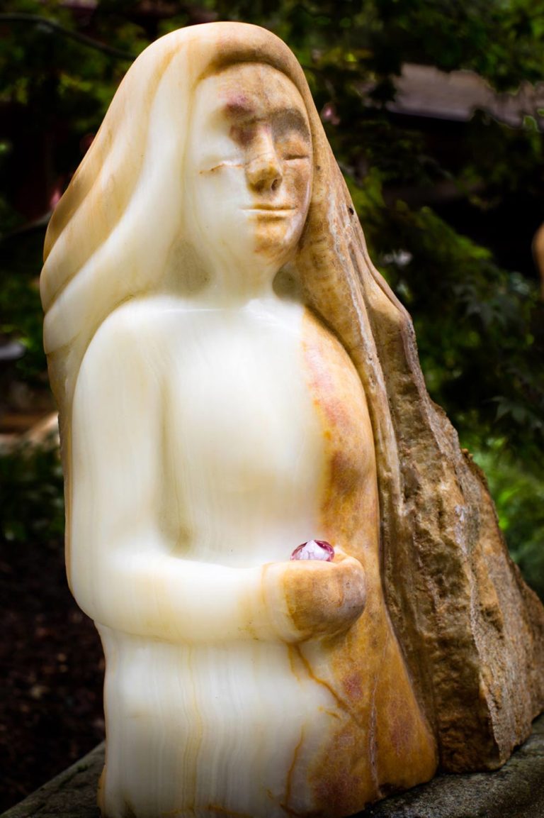 WSMAG.NET | Stone Carvers in Action at Northwest Stone Sculptors ...