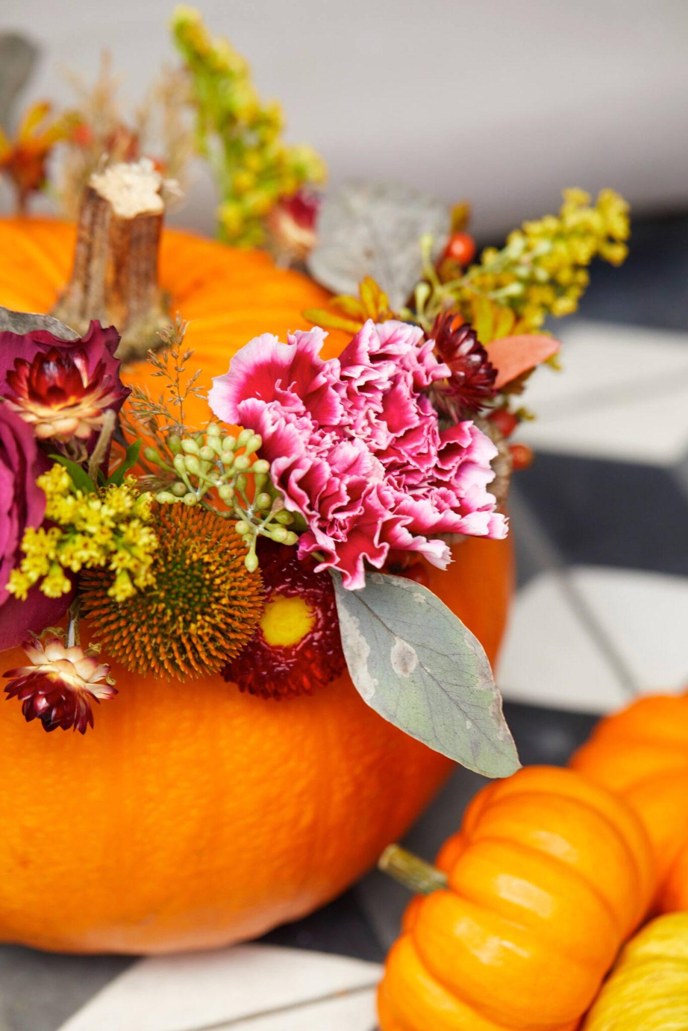 WSMAG.NET BLOG | Create a Colorful Pumpkin Flower Vase for Thanksgiving ...