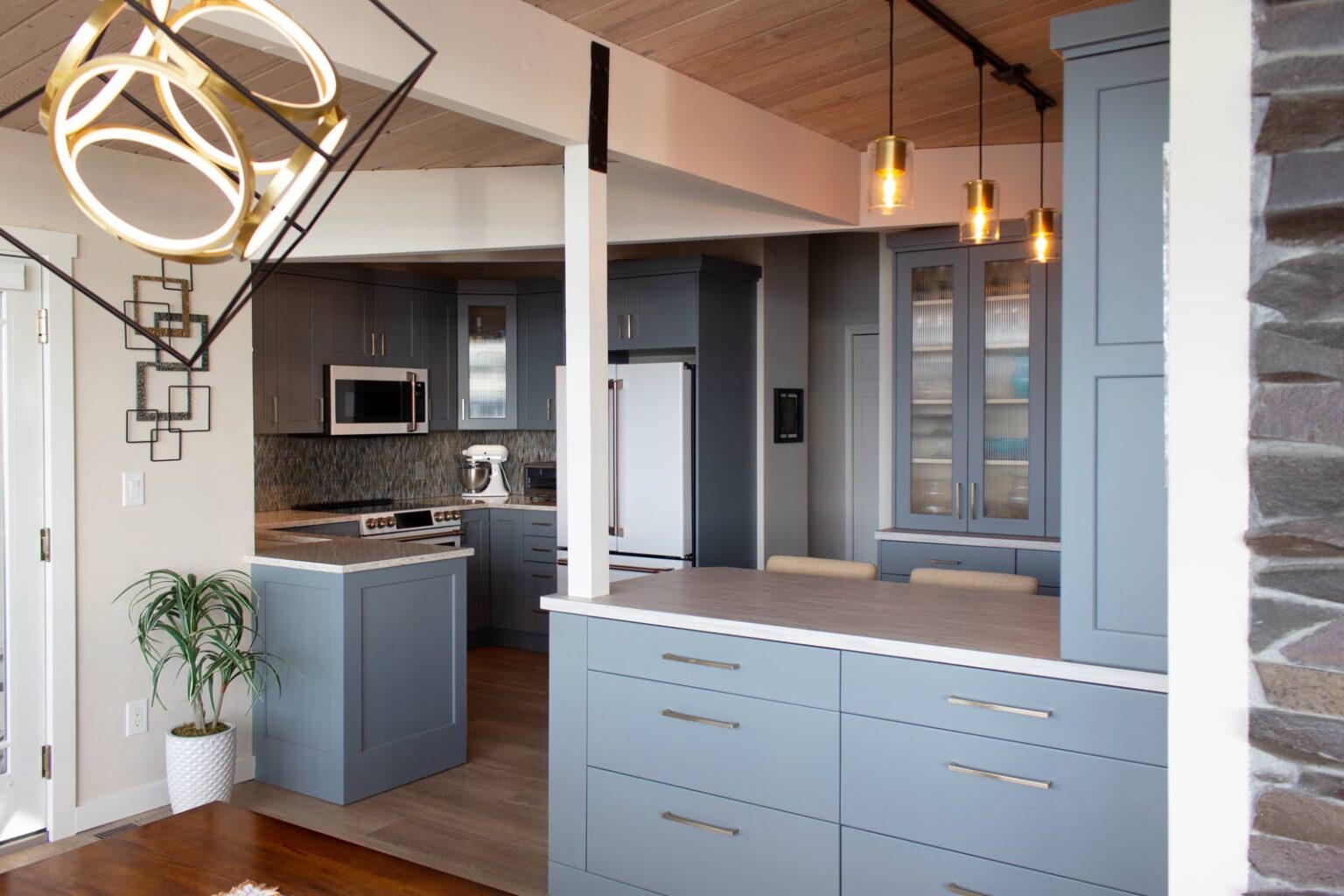 WSMAG.NET | Incredible Kitchens 2022 | Featured, The Home | March 7 ...