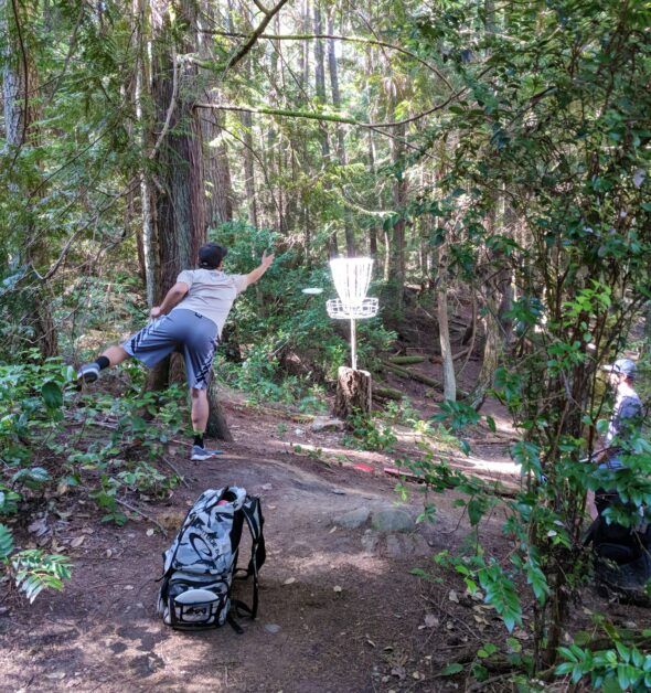 WSMAG.NET | West Sound a Popular Spot for Disc Golf Enthusiasts ...